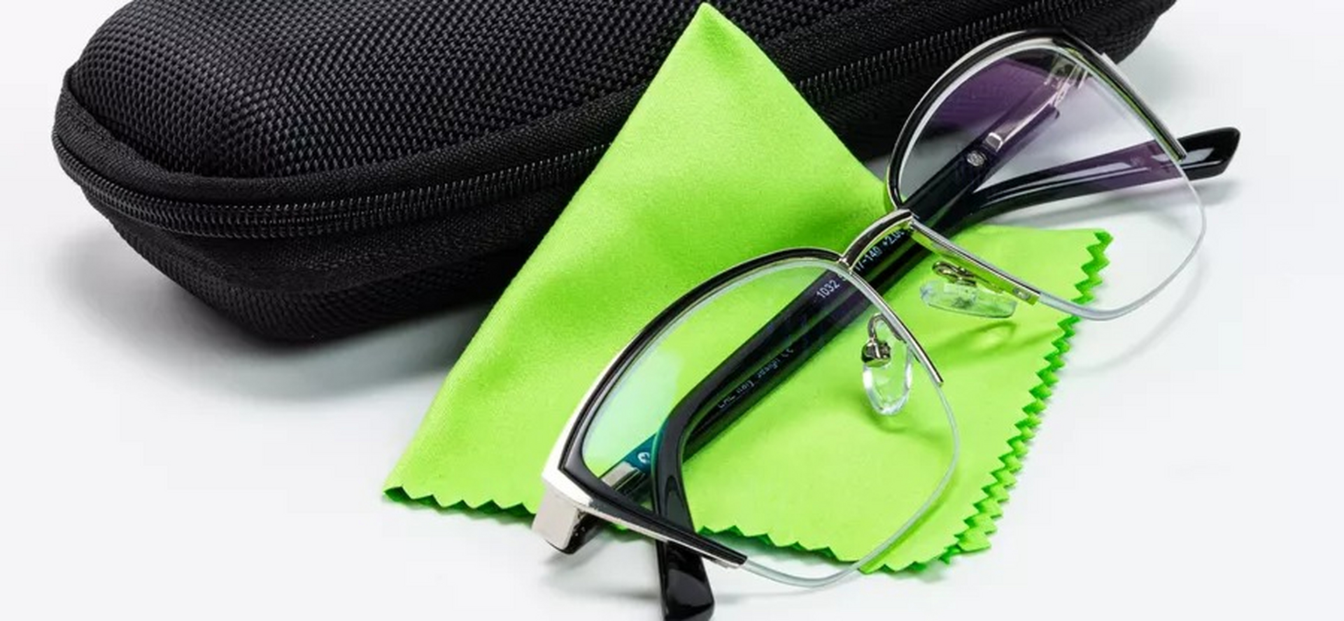 WB Guru - платформа блогов для обмена опытом и знаниями между покупателями и продавцами Wildberries.